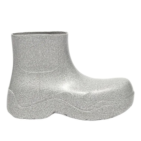 Bottega Veneta | Shoes | Bottega Veneta Puddle Boots 4 Silver Glitter ...